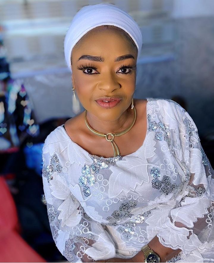 Actress Toyosi Adesanya Cries uncontrollably at Late murphy AFOLABI’S ...